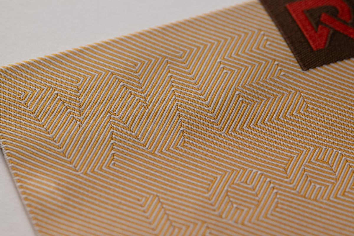 Woven label 01 Right Angle – OlimpiasGroup